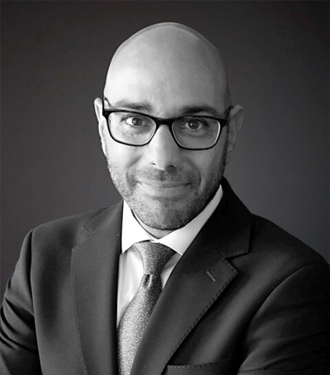 Professionals - Siri & Glimstad LLP